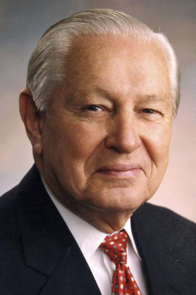 John E. Olsson, founder of engineering firm, dies