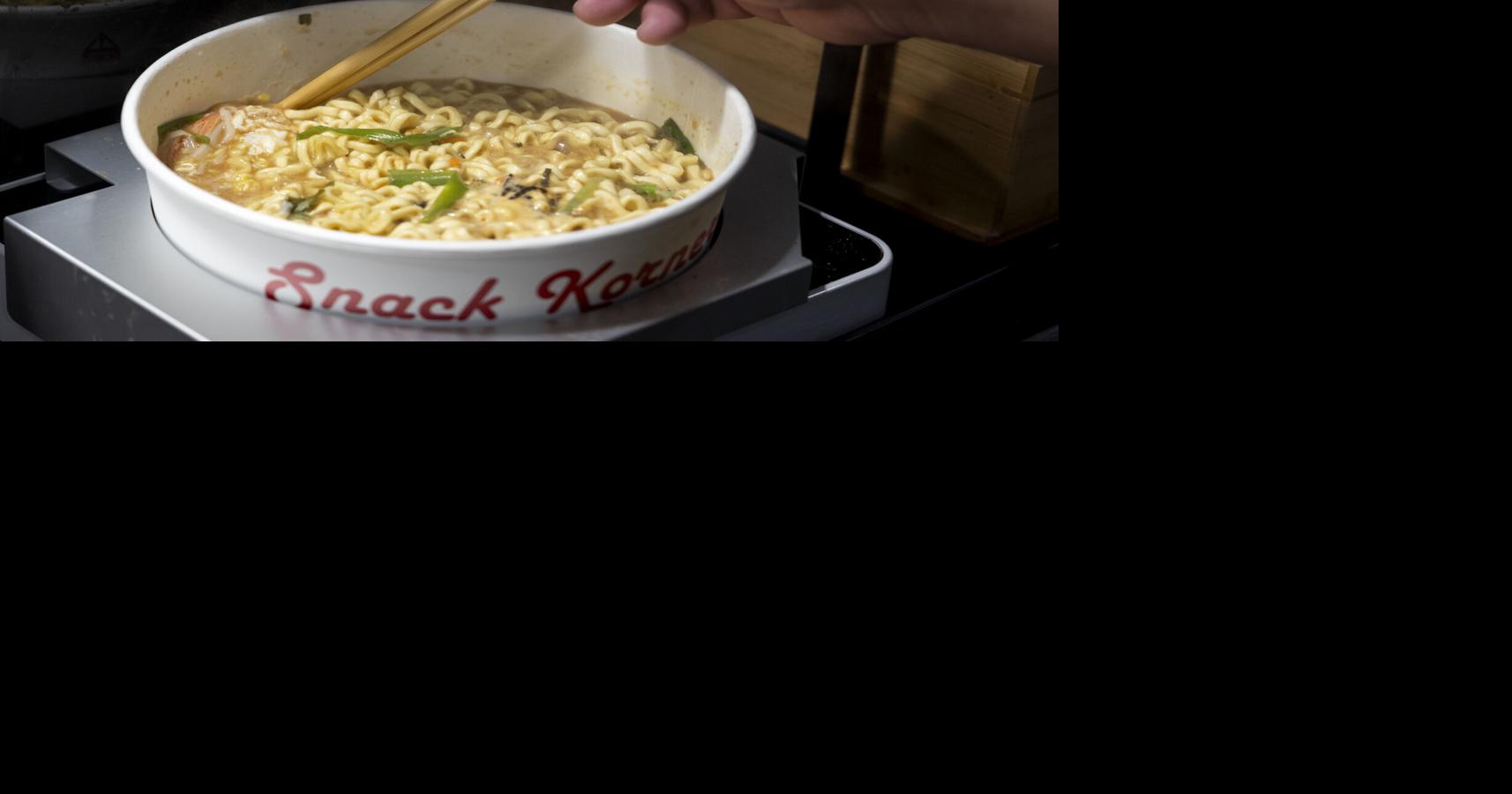 Self-service ramen Snack Korner opens in downtown Lincoln