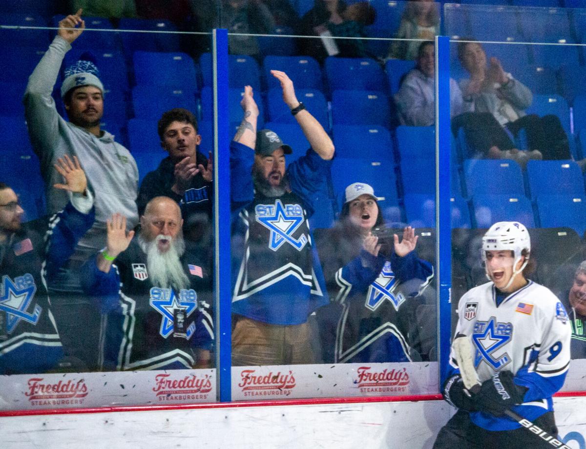 Lincoln Stars vs. Waterloo Game 3: Keys to USHL playoff series