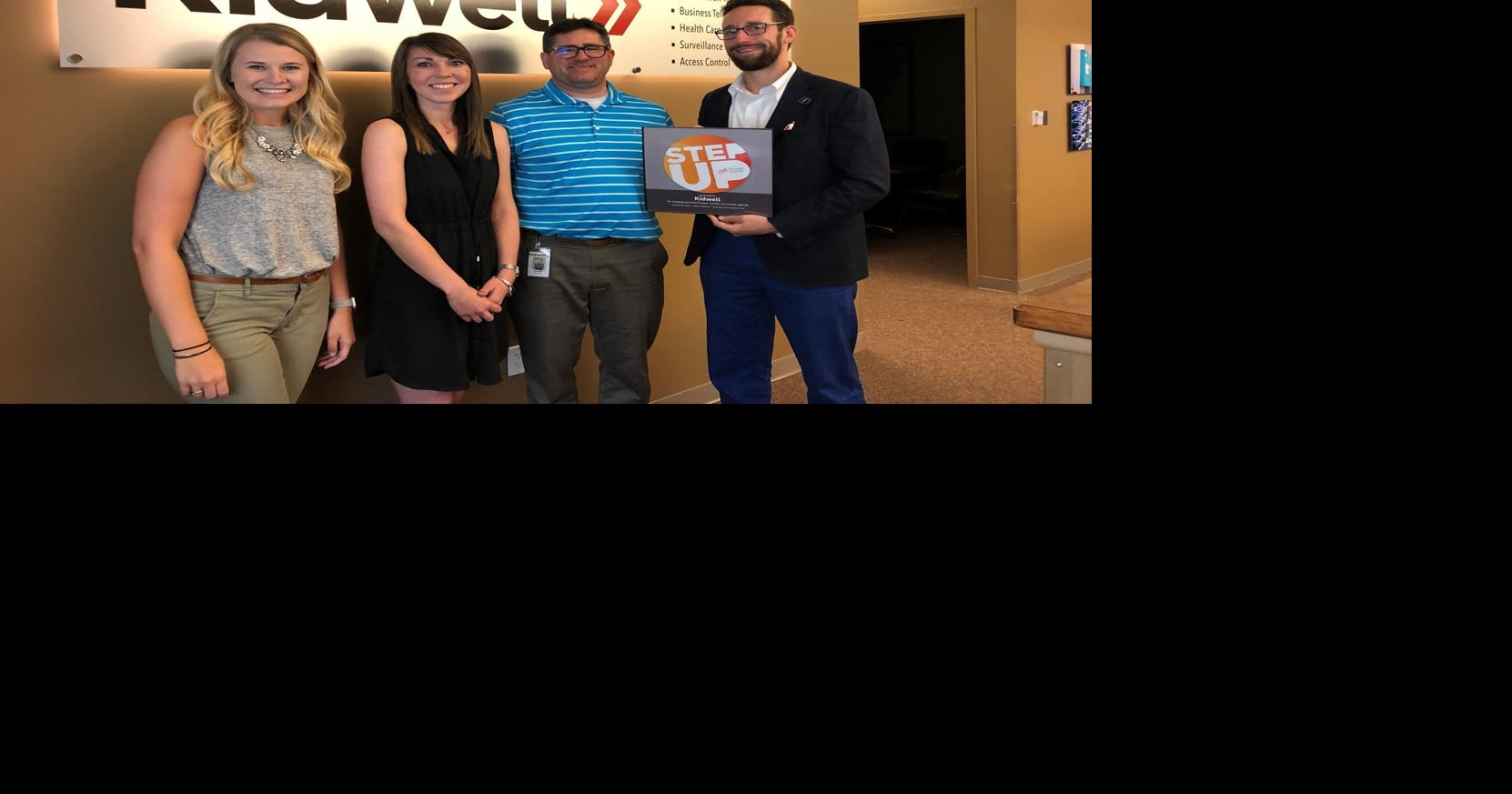 Step Up Award presented to Kidwell for intern program
