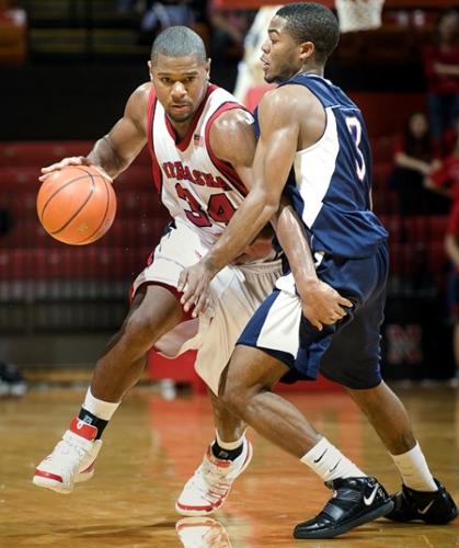 NU's Sadler pleased with Jeter's maturity