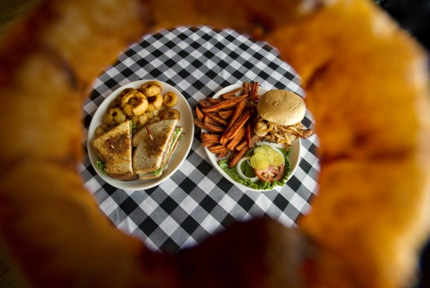Dining review: Barry's back in business with burgers and more