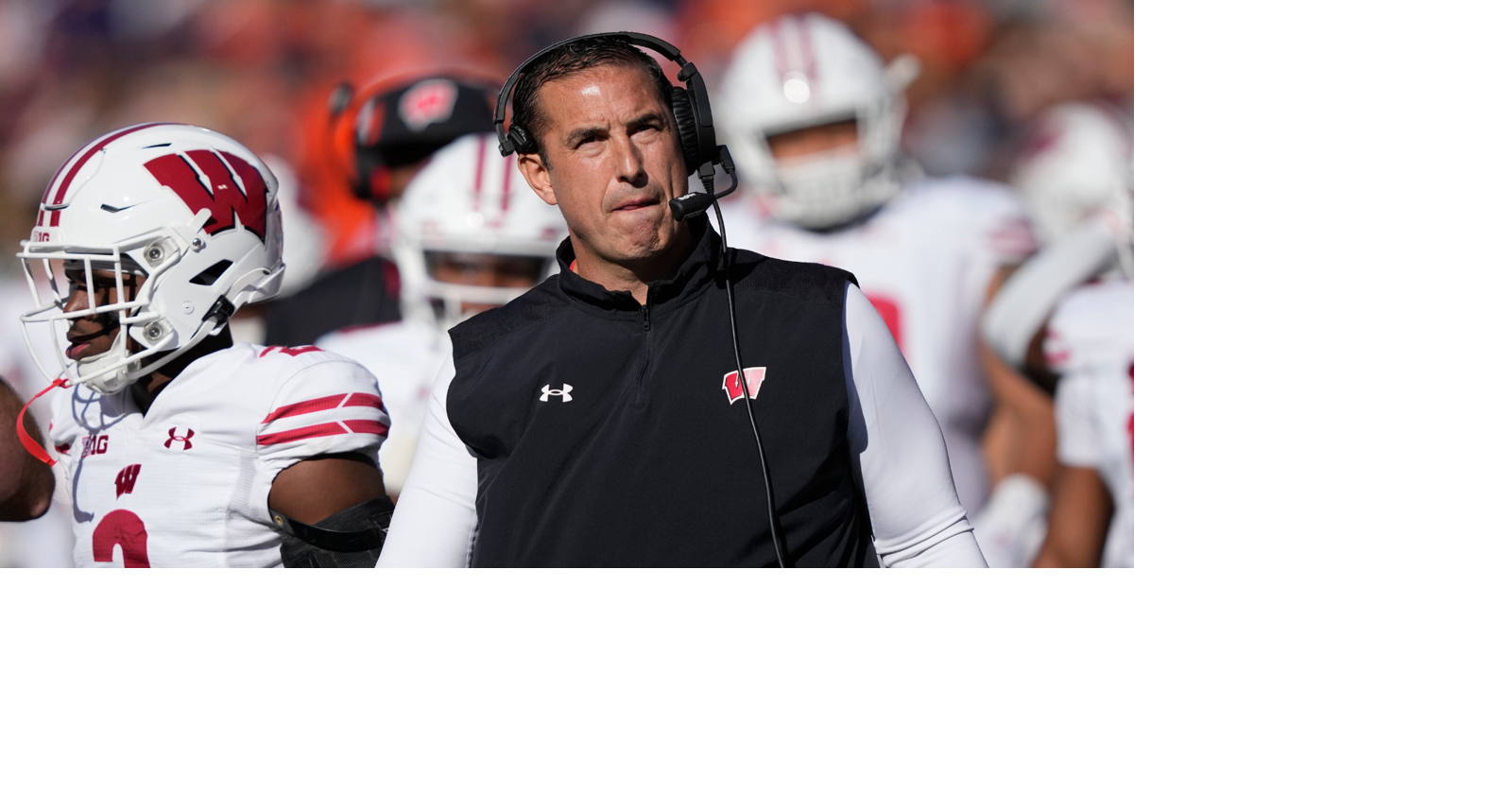 Pregame: Wisconsin to be without leading tackler and receiver against ...