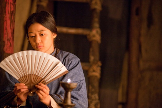 Review: Stodgy 'Snow Flower and the Secret Fan' struggles