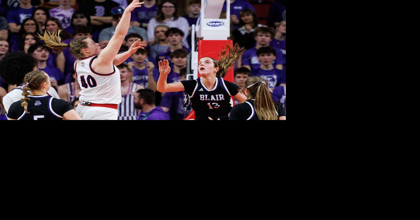 Class B: Norris gets off to blazing start, blows past Blair in first round