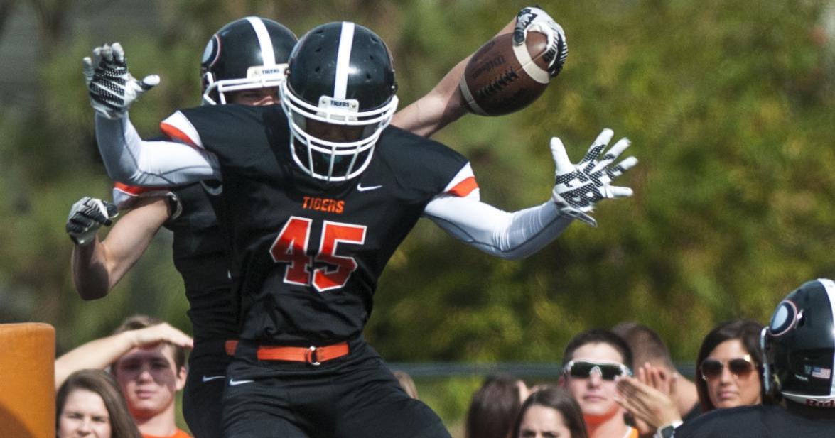 Photos: Dordt vs. Doane football