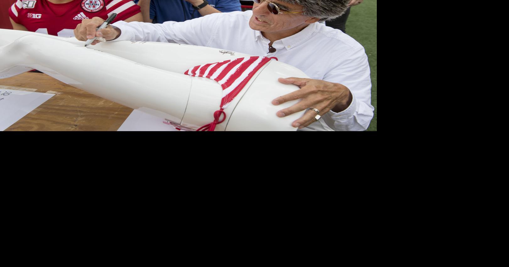 Photos: It's Sharpies and smiles at Husker Fan Day