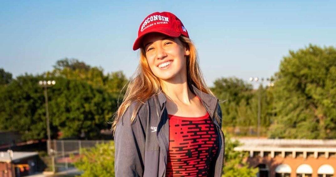 Neal signs with Wisconsin Badgers’ diving team