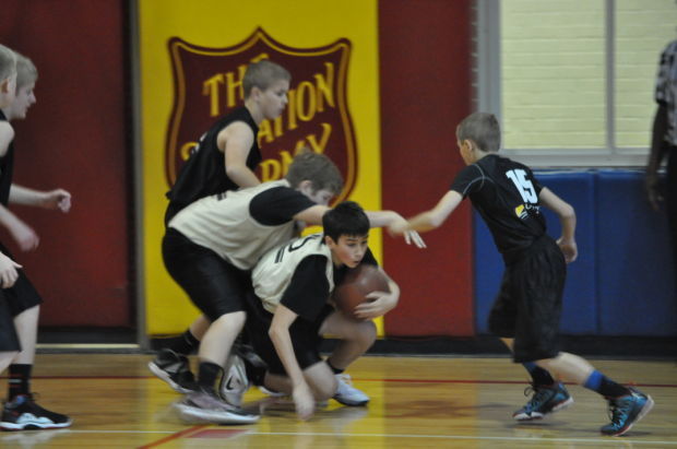 Small Fry Basketball off and running