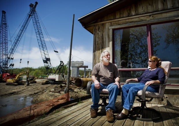 Rulo couple battles state agency over bridge work