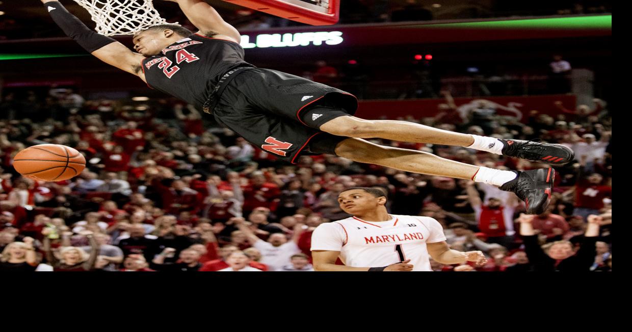 Steven M. Sipple: In an arena of nervous energy, Palmer calmly saves ...