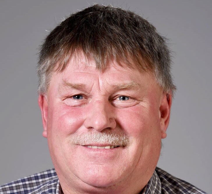 Rochester mourns the death of Village President Ed Chart