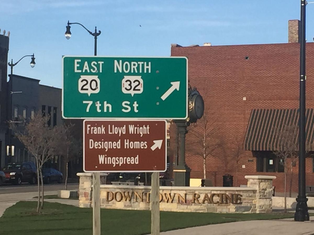 Signs go up in Racine as part of Frank Lloyd Wright Trail