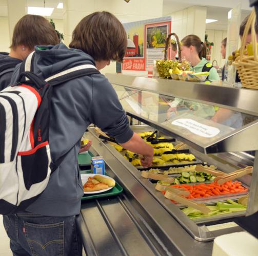 Waterford school districts drop federal lunch program