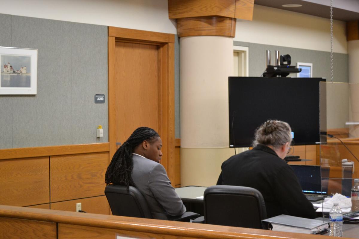 Defense calls first witness during Luckett homicide trial