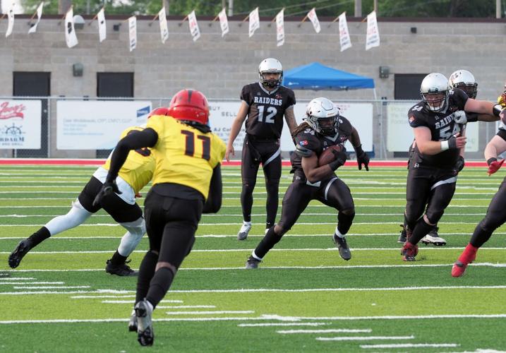 Raiders improve to 5-1 with victory over Marauders