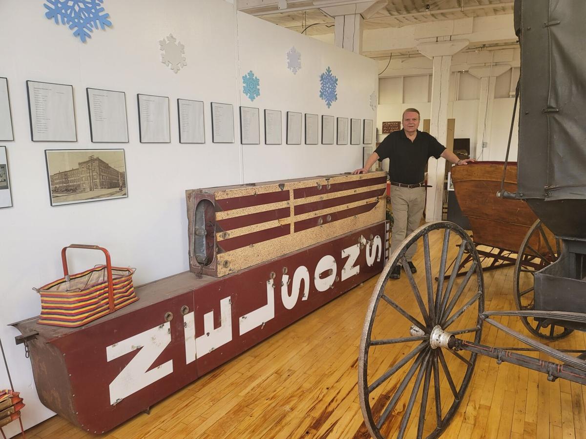 Iconic Nelson's sign comes home