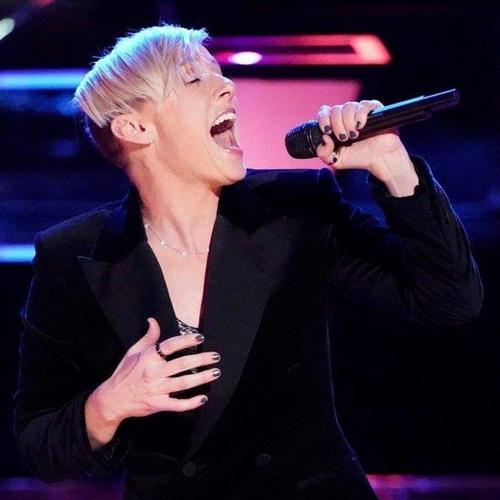 Betsy Ade and the Well-Known Strangers performing with Kenosha Symphony