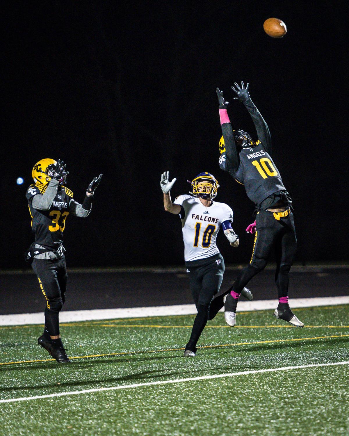High School Football: St. Catherine's Flexes Its Muscles | Prep Sports