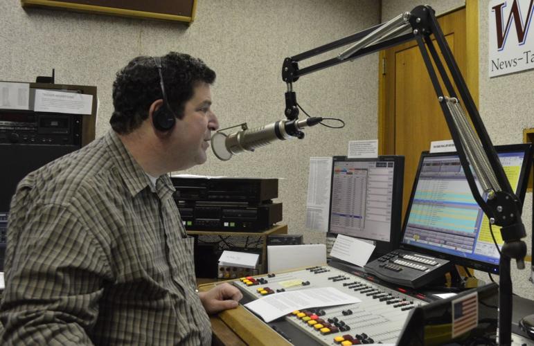 Don Rosen back on the air at Janesville station