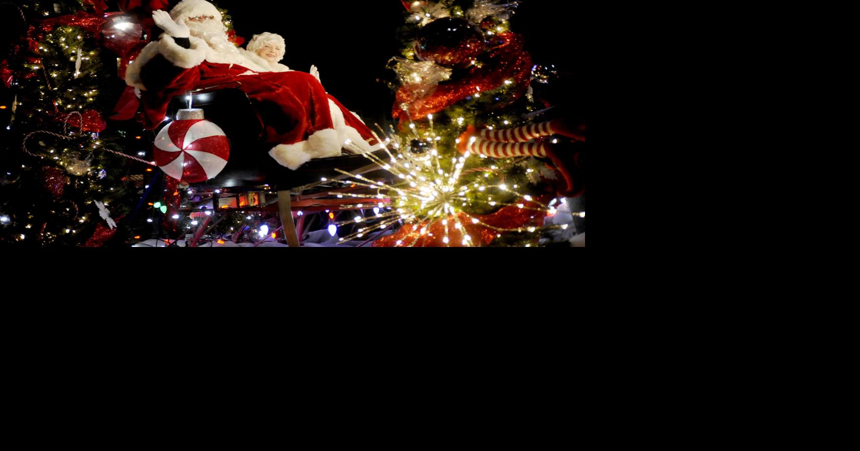 Photos: 2017 Downtown Racine Holiday Parade