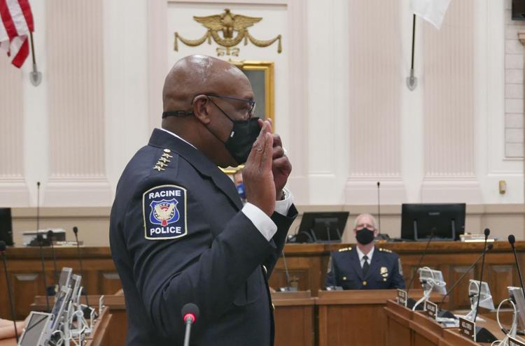 Maurice Robinson sworn in as Racine police chief