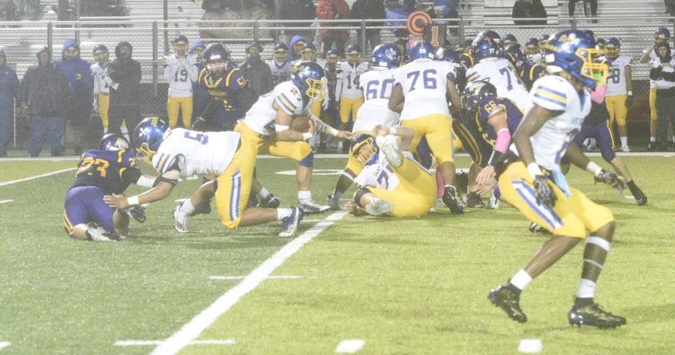 High school football: Jayden Gordon dominates as St. Joseph defeats ...