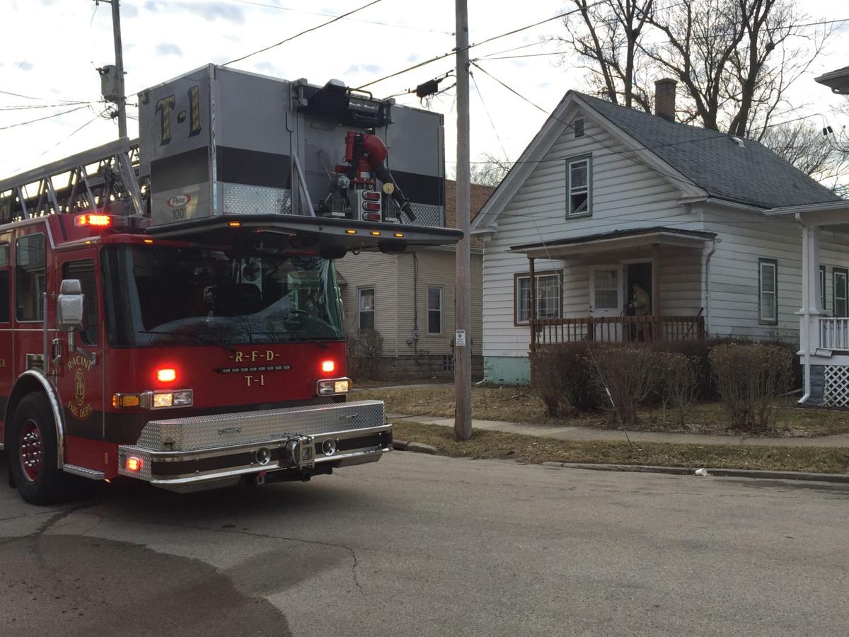 Witness claims cigarette sparks Racine house fire