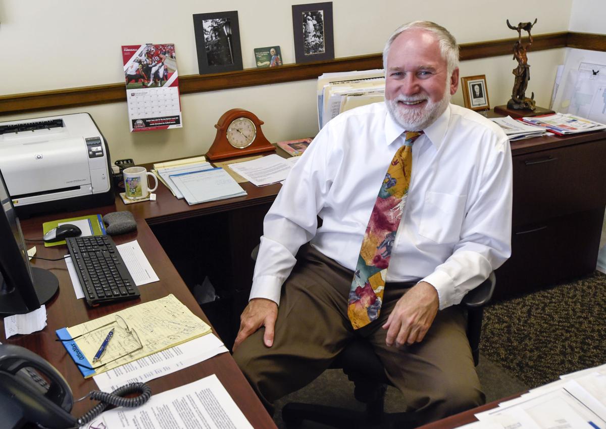 Friedel to retire in early 2017