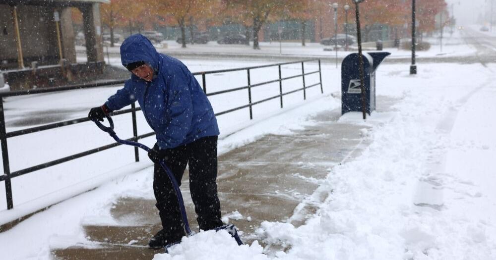First snow storm of the season hits Racine