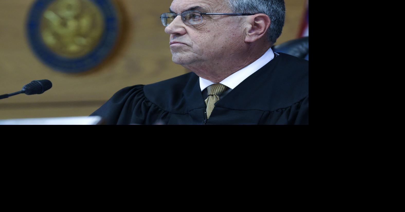 Unpaid suspension recommended for Racine judge