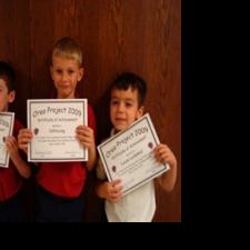 Oreo-stacking champions