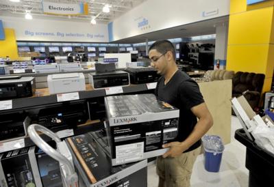 HHGregg opens Saturday at Regency Mall