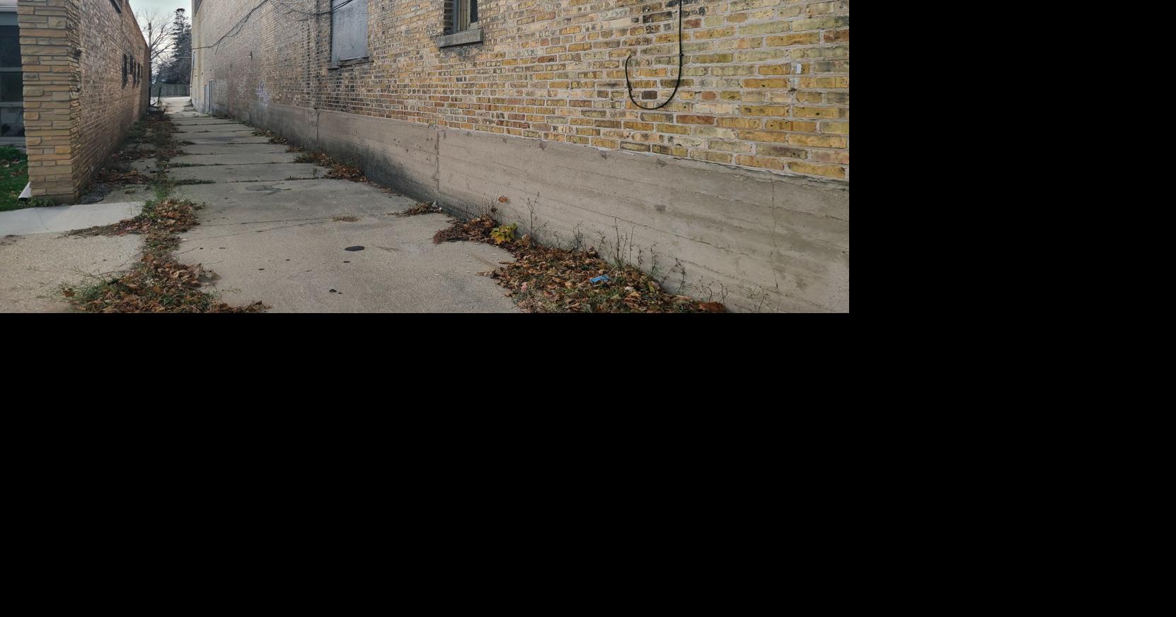 City changes historical landmark ordinance to prevent stalling of raze ...