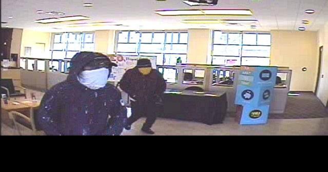 Kenosha Police looking for bank robbery suspects