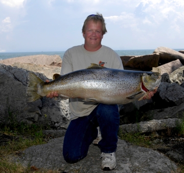 Potential world-record fish helps Salmon-A-Rama back to its feet