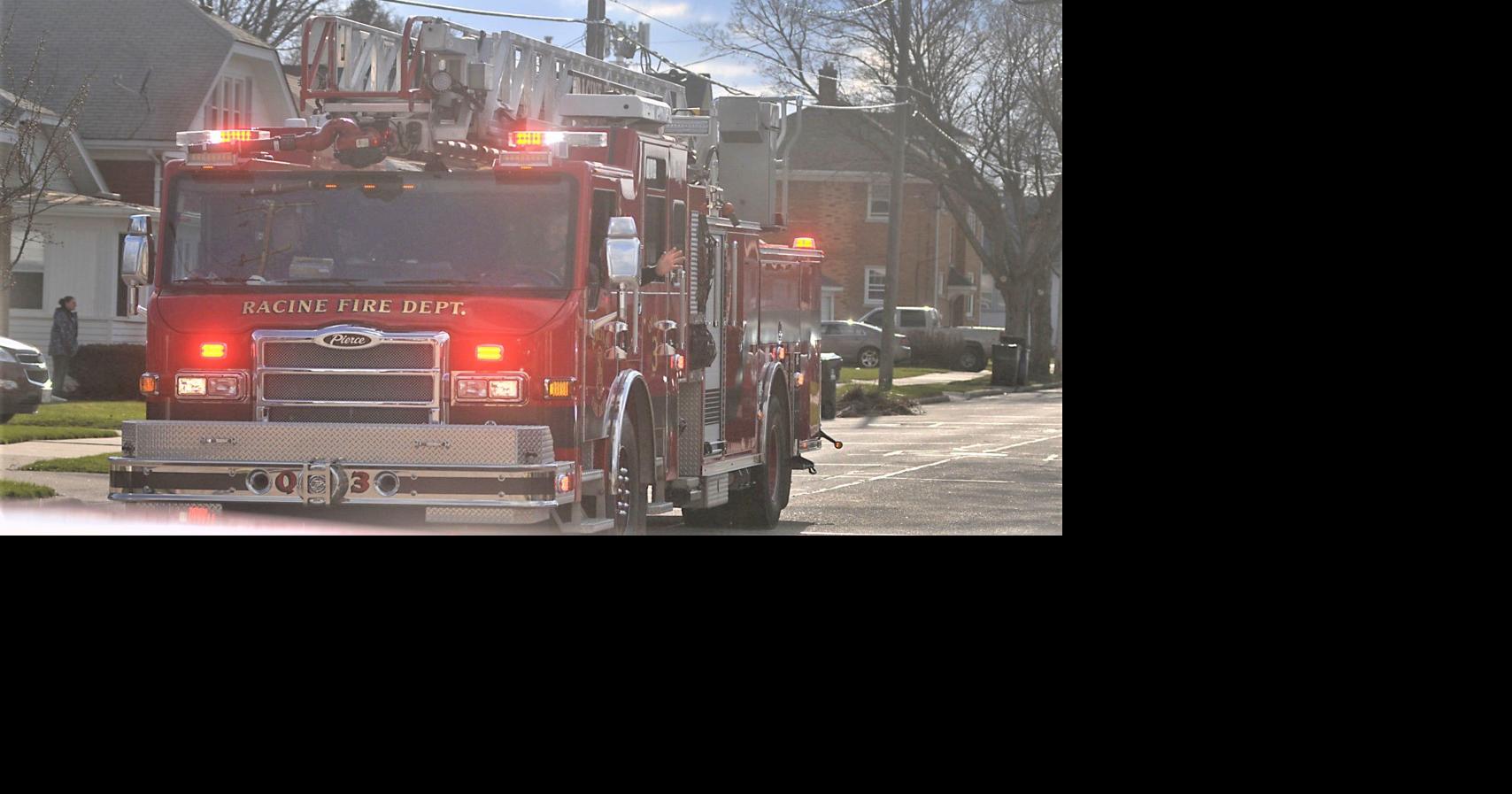 Two apartment fires keep emergency crews busy in Racine