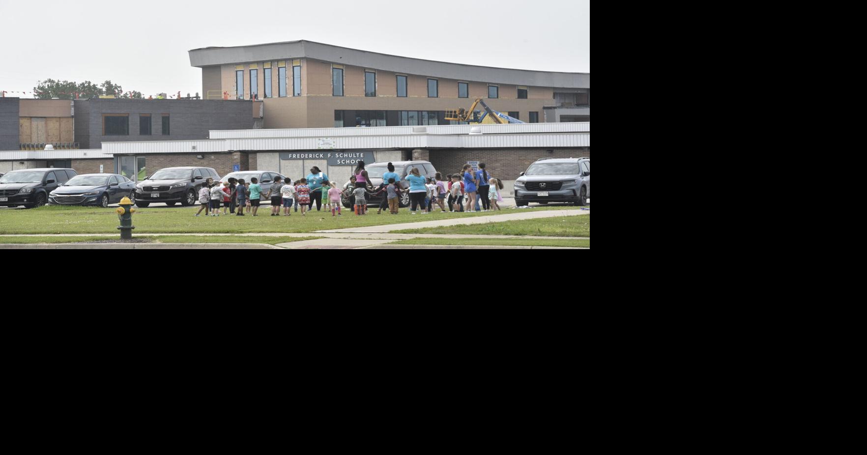 Nine photos of the last day of school at Schulte