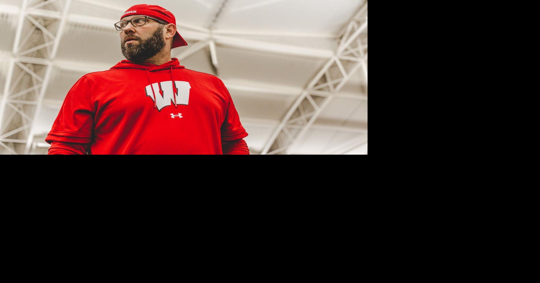 Wisconsin football names Casey Rabach assistant O-line coach