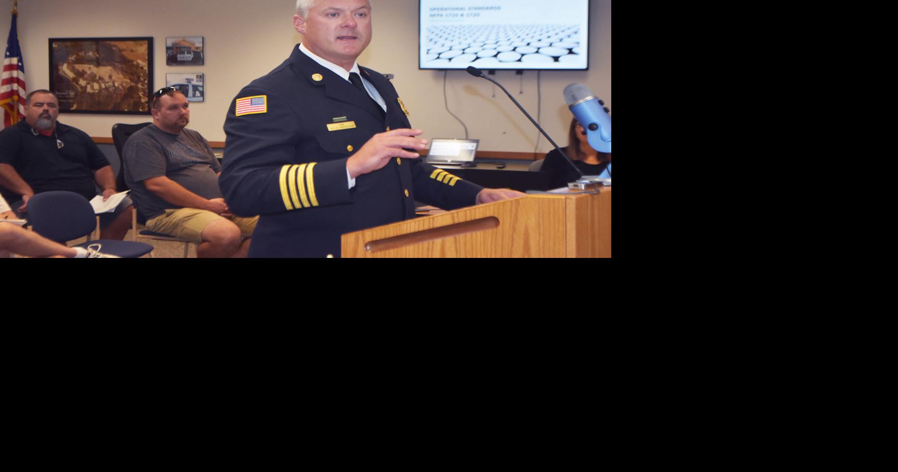 Fire chief records show behind-the-scenes exchanges