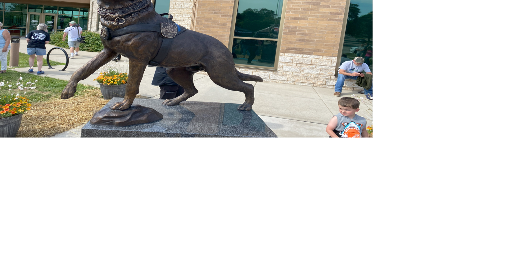 Caledonia trustee's K9 honored with bronze statue, in photos and video