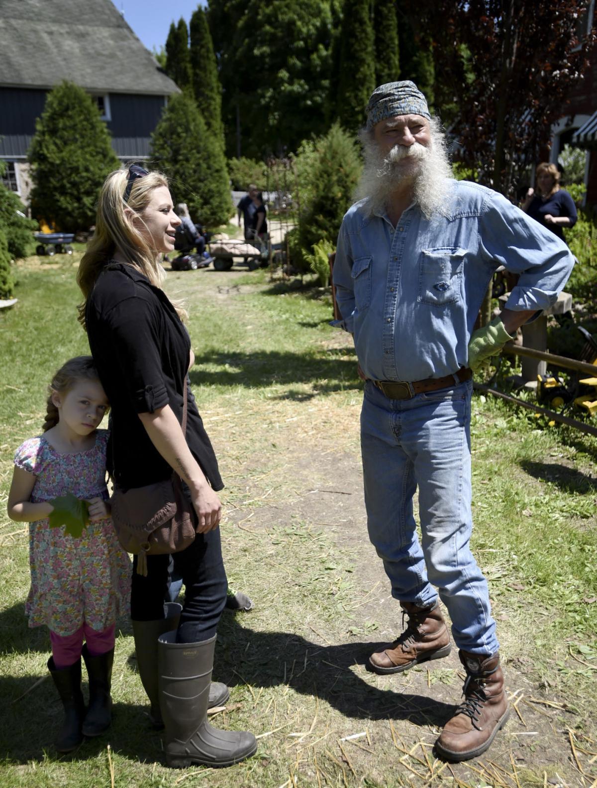 Photos: A visit with Hippie Tom