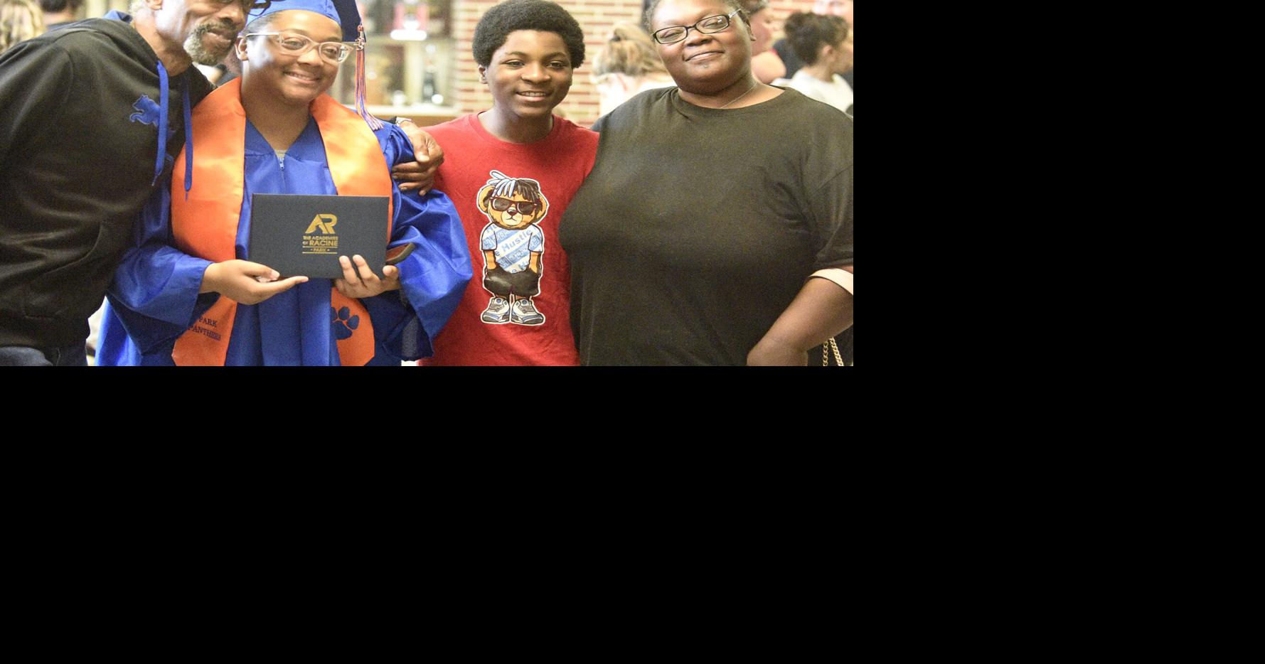 19 graduate from RUSD after completing summer school