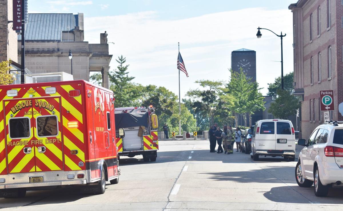 Pedestrians hit in Downtown Racine, two taken to hospital
