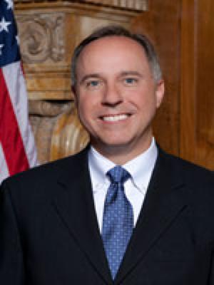 Retired Racine judge calls out Walker on Lincoln Hills incident