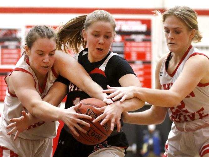 High school basketball: Union Grove girls, boys sweep doubleheader