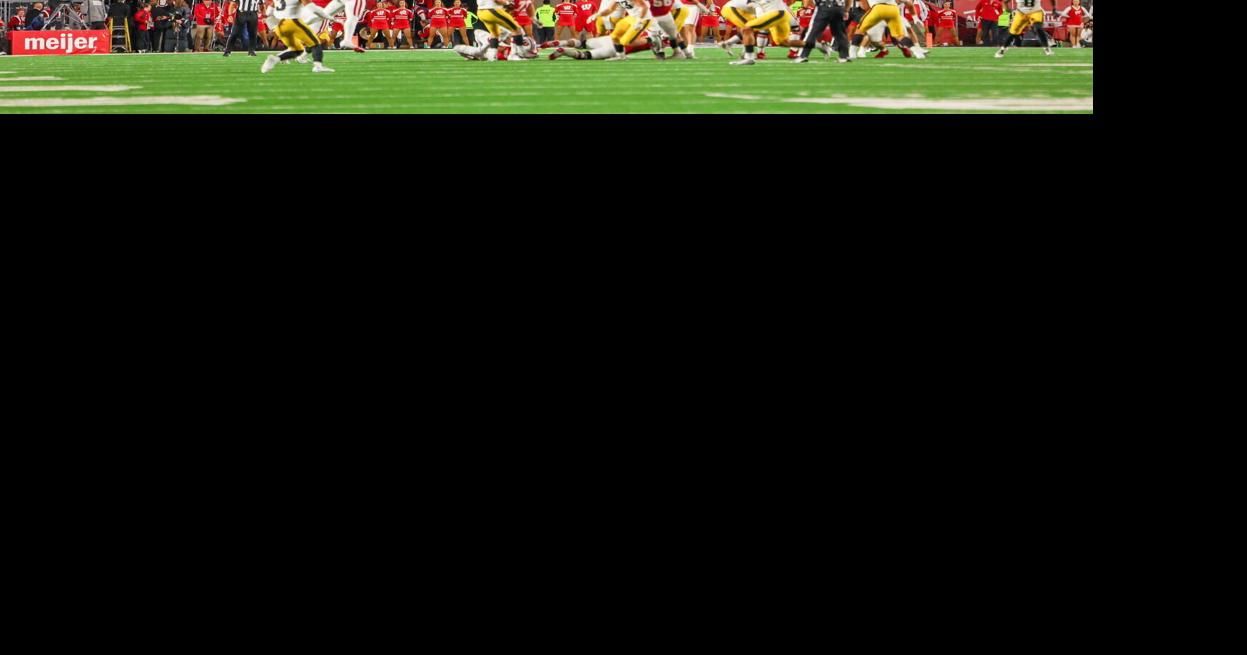 See how low Wisconsin football home crowd sizes were in 2025