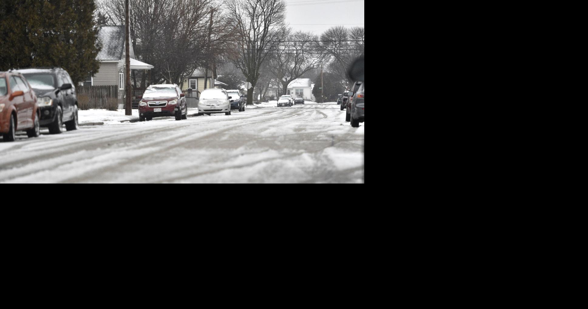 Slushy snow, ice create slick roads Tuesday morning