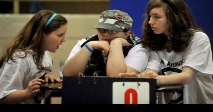 Photo: Drug Bowl Trivia