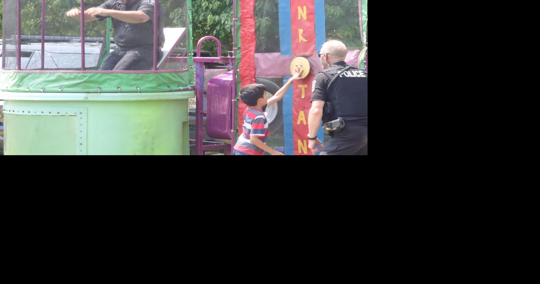 Wadewitz Elementary School students dunk Racine Police Department ...